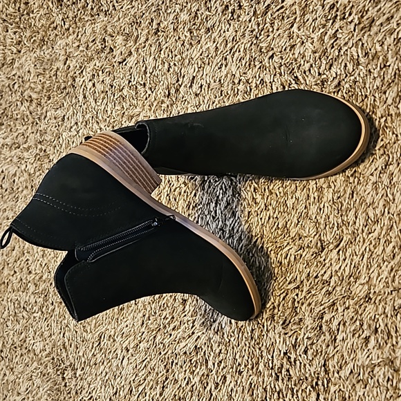 Time and Tru | Shoes | Time And Tru Memory Foam Boots | Poshmark